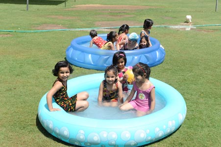 www.iisjaipur.org - /Play_House_Current_2014-2015/Splash-Pool-Activity/