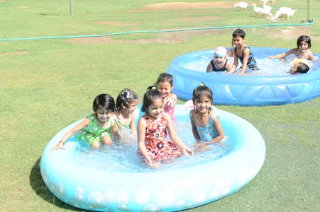 www.iisjaipur.org - /Play_House_Current_2014-2015/Splash-Pool-Activity/
