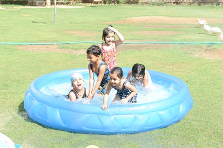 www.iisjaipur.org - /Play_House_Current_2014-2015/Splash-Pool-Activity/