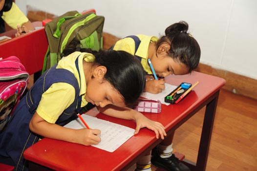 Winners of English Handwriting Competition